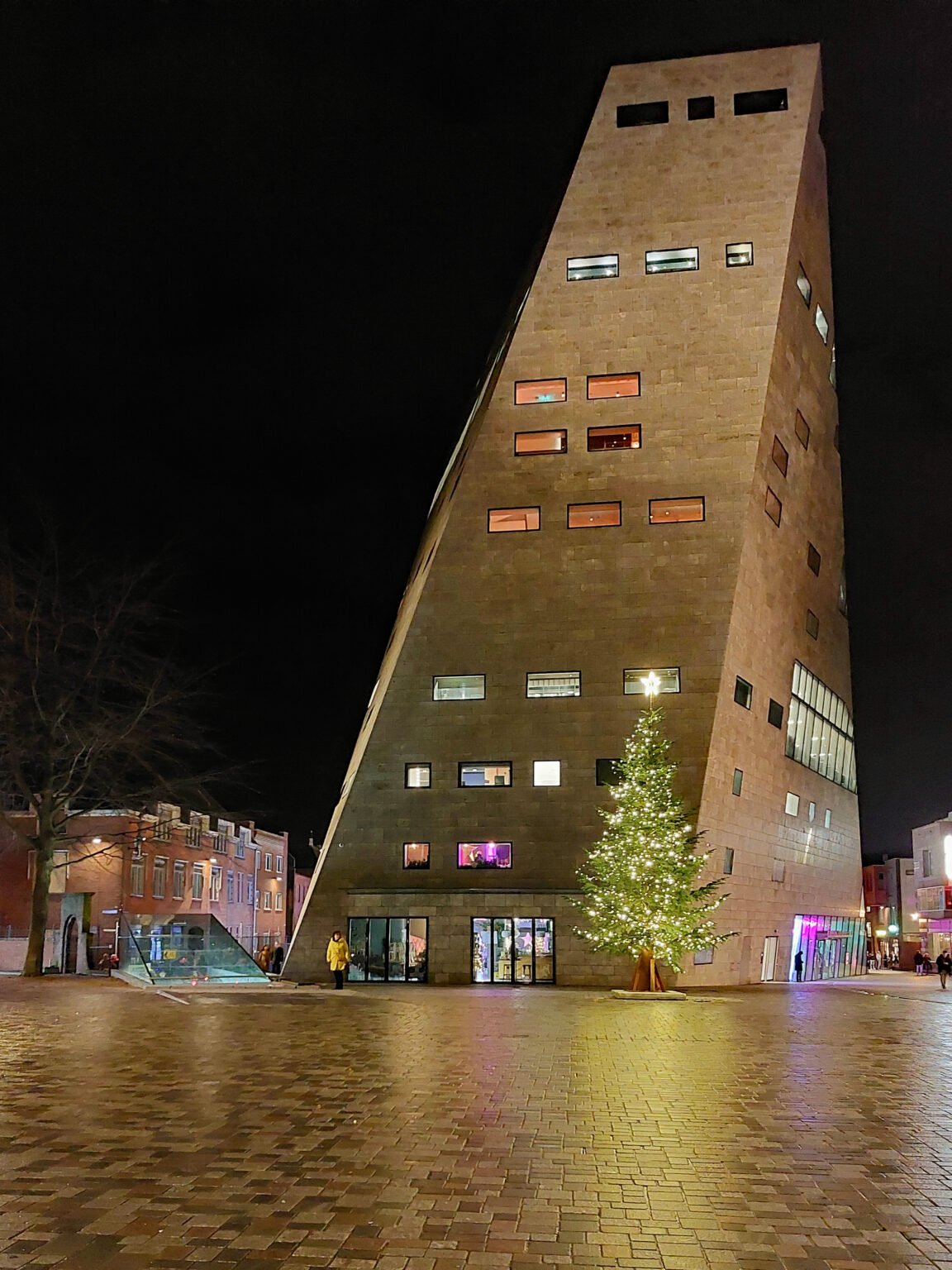 t Forum bij avond » Noorderbreedte